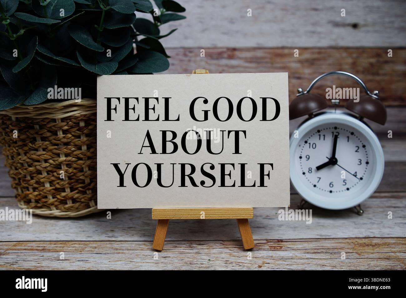 Employee motivational quotes hi-res stock photography and images - Alamy