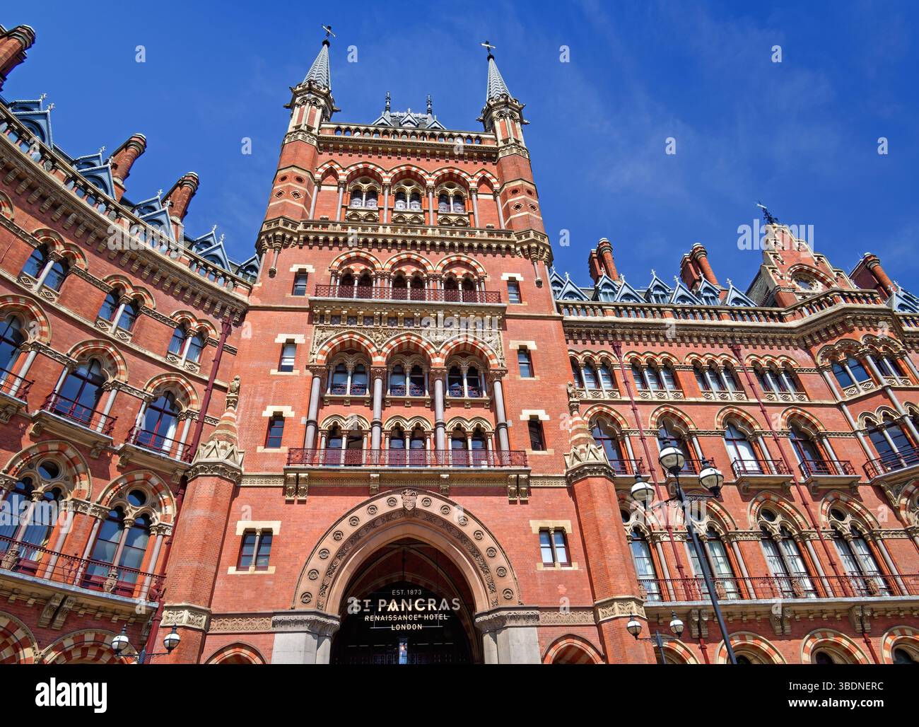 St pancras london autograph collection hi-res stock photography and ...