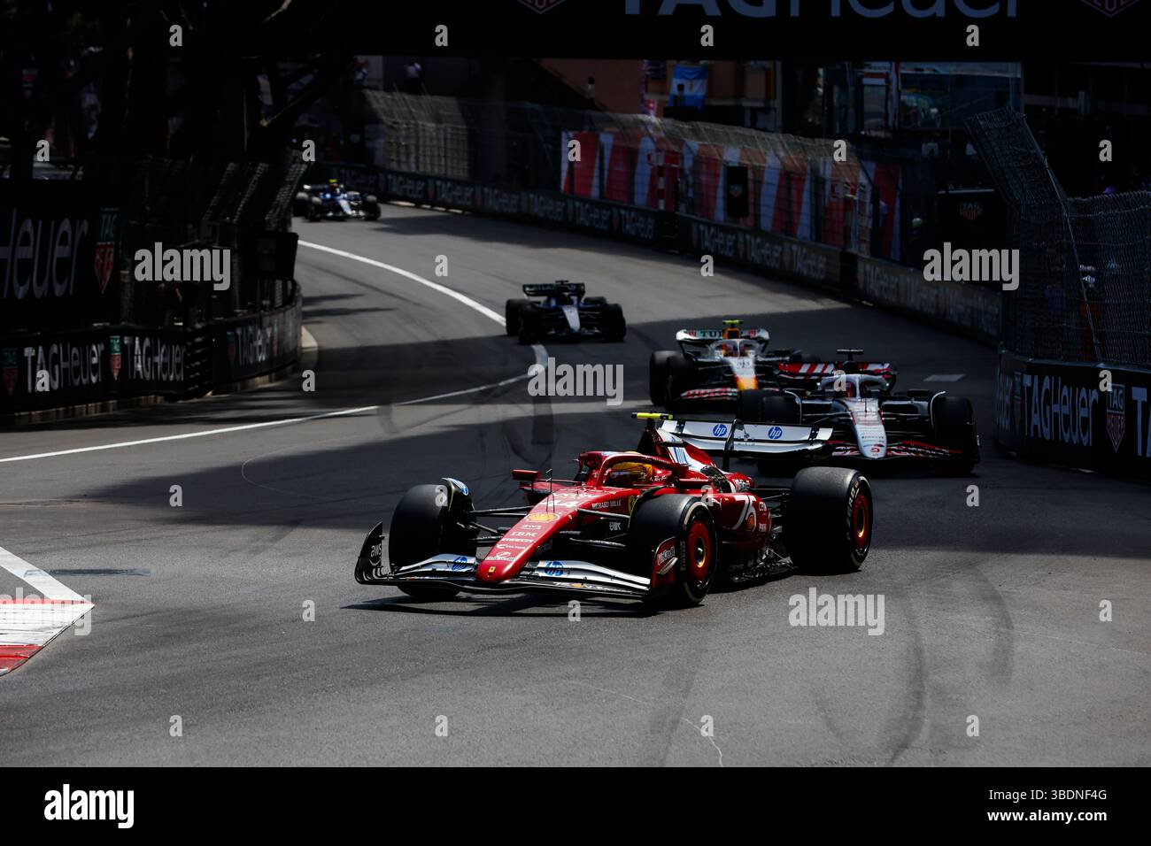 44 HAMILTON Lewis (gbr), Scuderia Ferrari SF-25, action during the ...