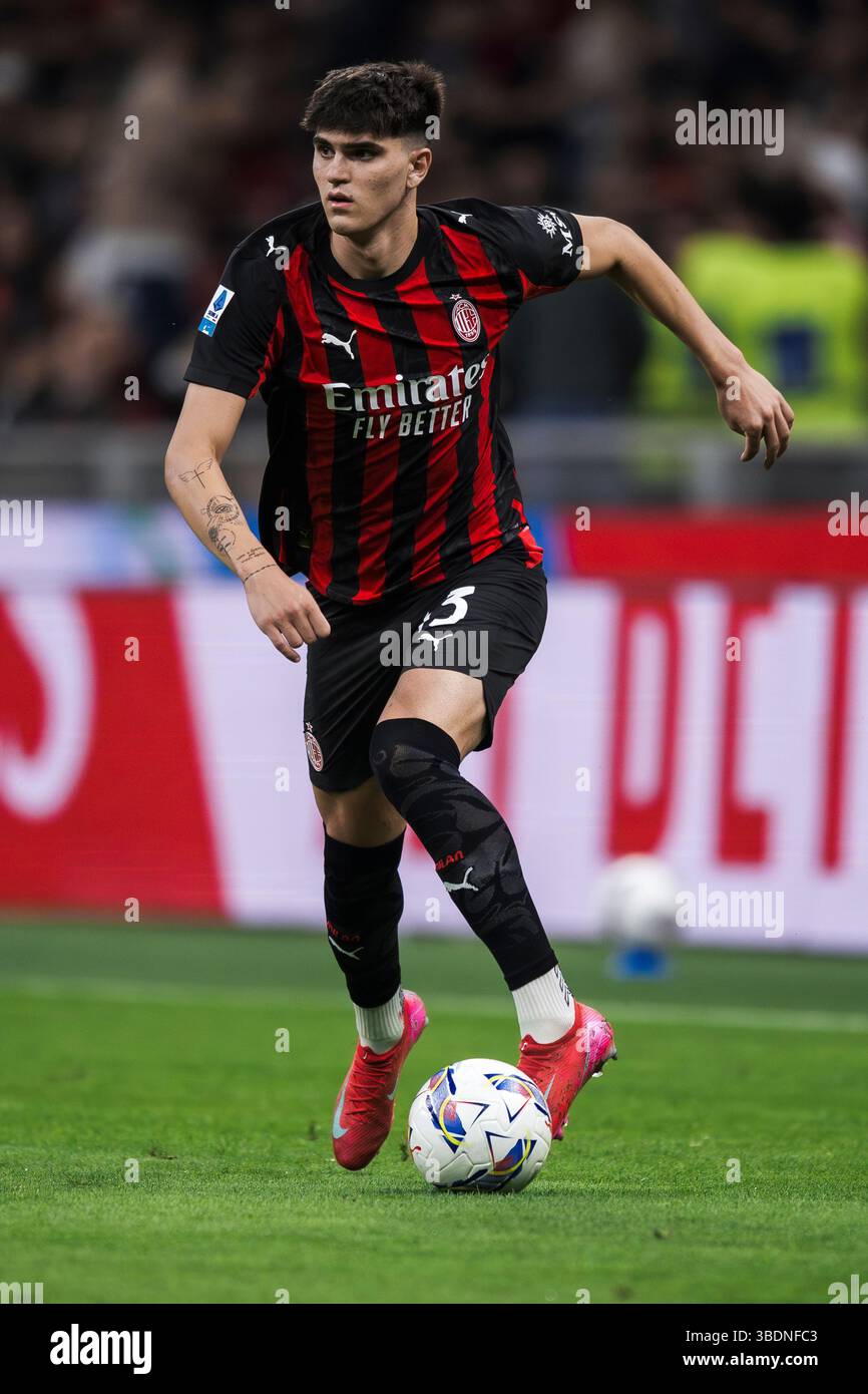 Davide Bartesaghi of AC Milan in action during the Serie A football ...