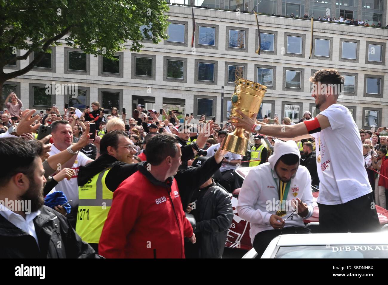 Stuttgart, Germany. 25th May, 2025. Soccer: DFB Cup, Arminia Bielefeld - VfB Stuttgart, after ...