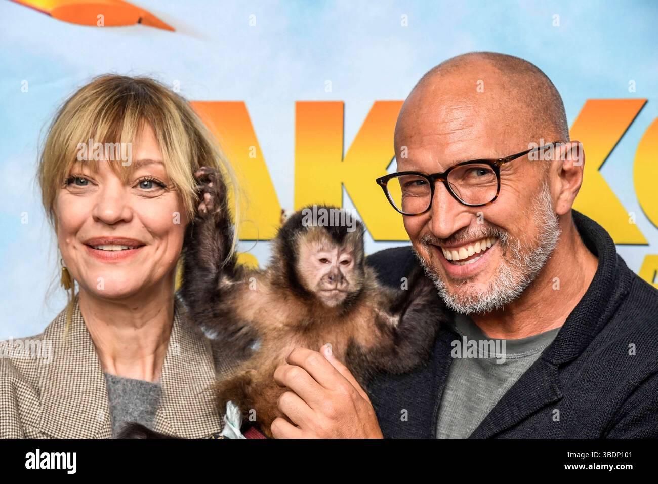 AKIKO DER FLIEGENDE AFFE- Heike Makatsch und Benno Fürmann Fuermann mit ...
