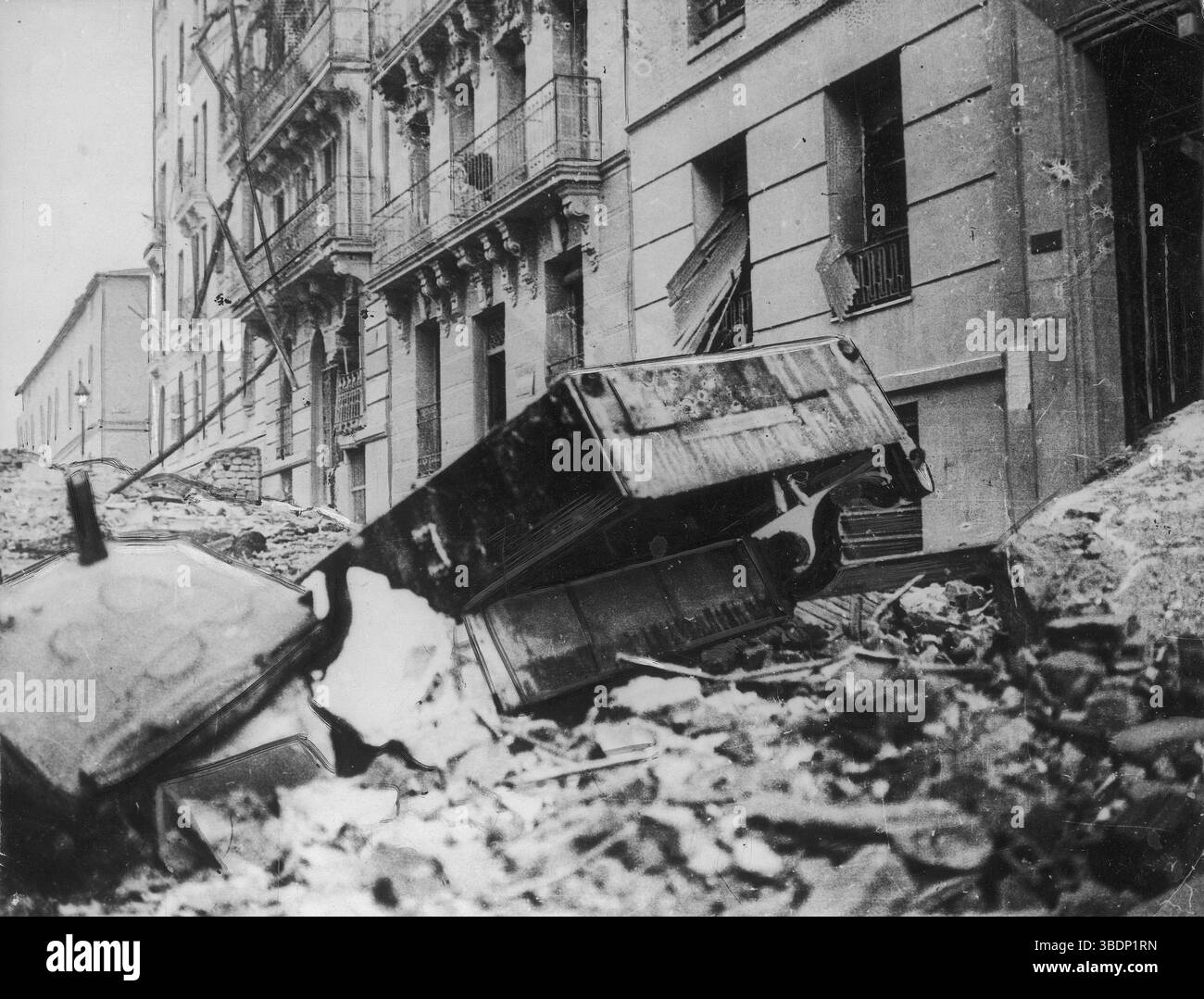 Civil War Spain: Madrid January 1937 - A piano in the middle of a the ...