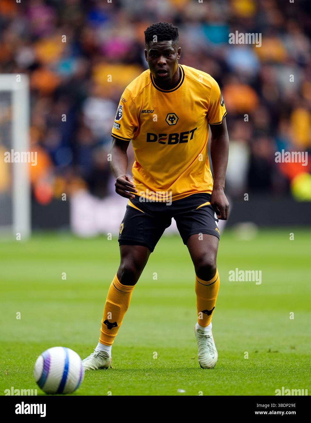 Wolverhampton Wanderers' Marshall Munetsi during the Premier League ...