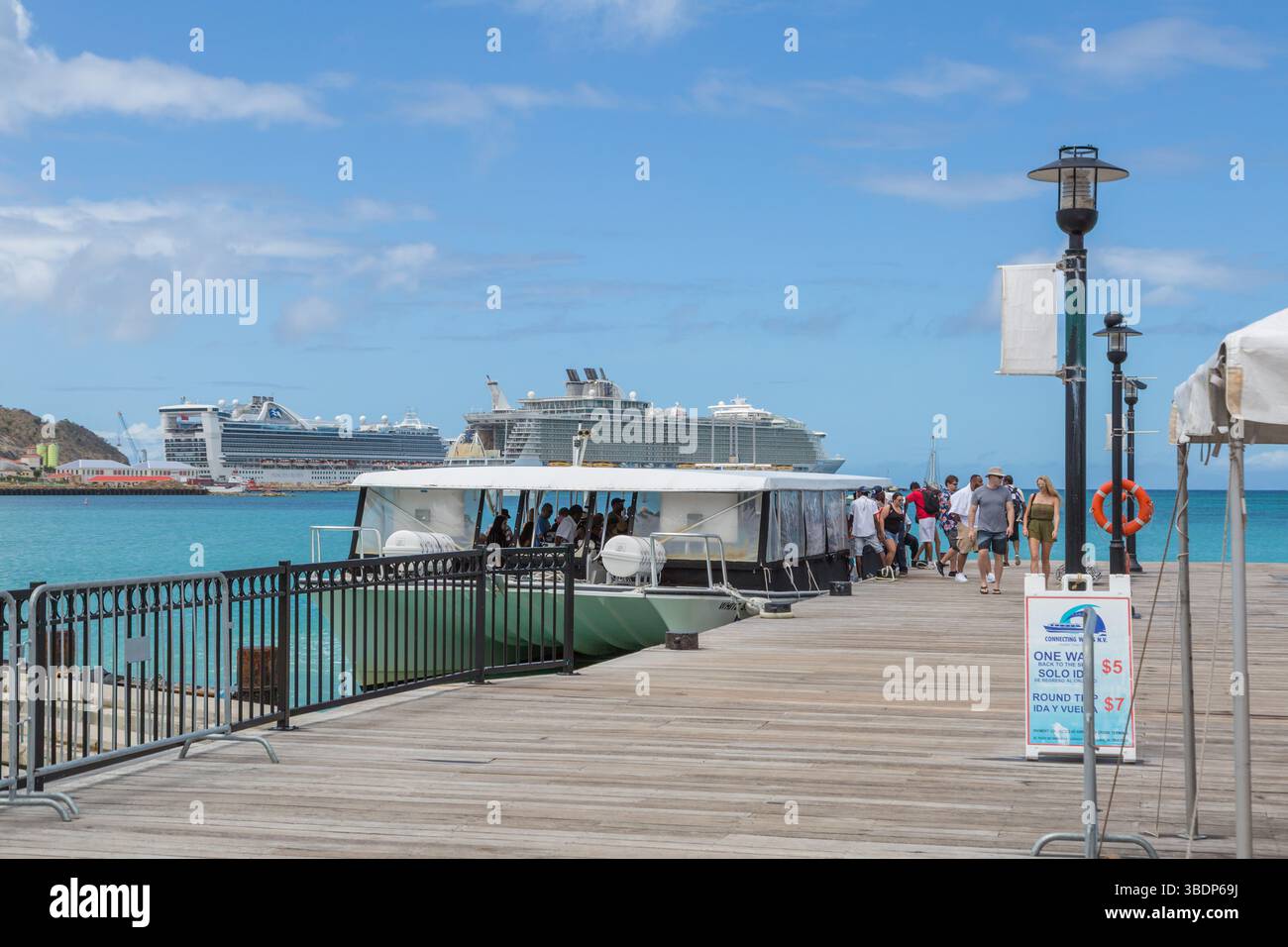 Ferry boat at the Captain Hodge Wharf in the port of Phillipsburg, St ...