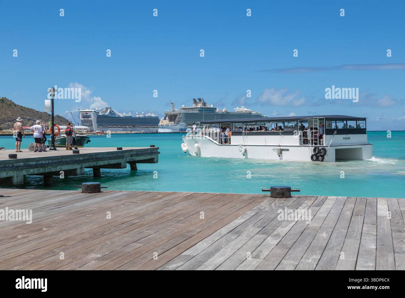 Kwame ferry boat leaving the Captain Hodge Wharf in the port of ...
