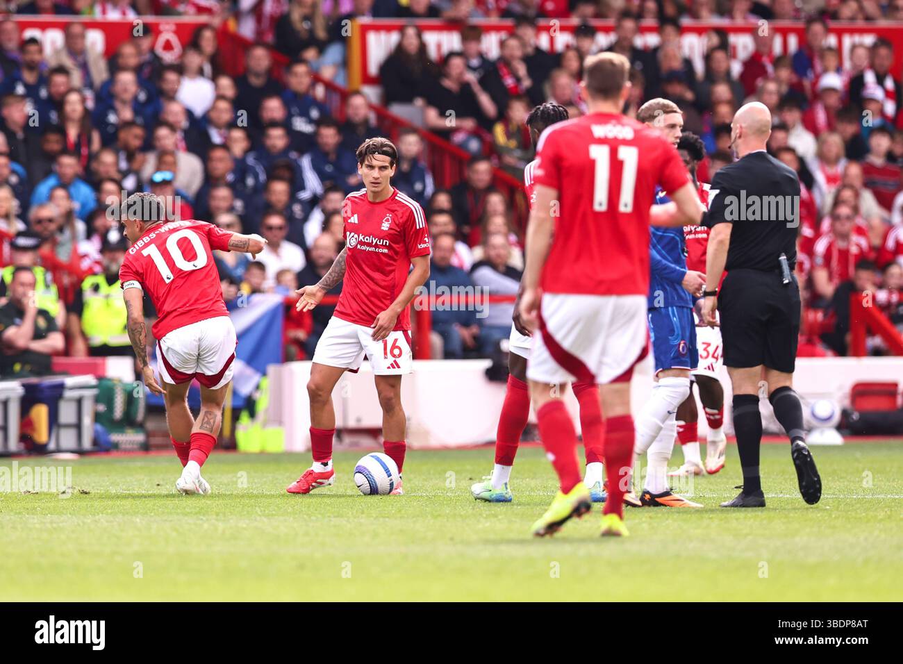 Nottingham, UK. 25th May, 2025. Nicolas Dominguez of Nottingham Forest ...