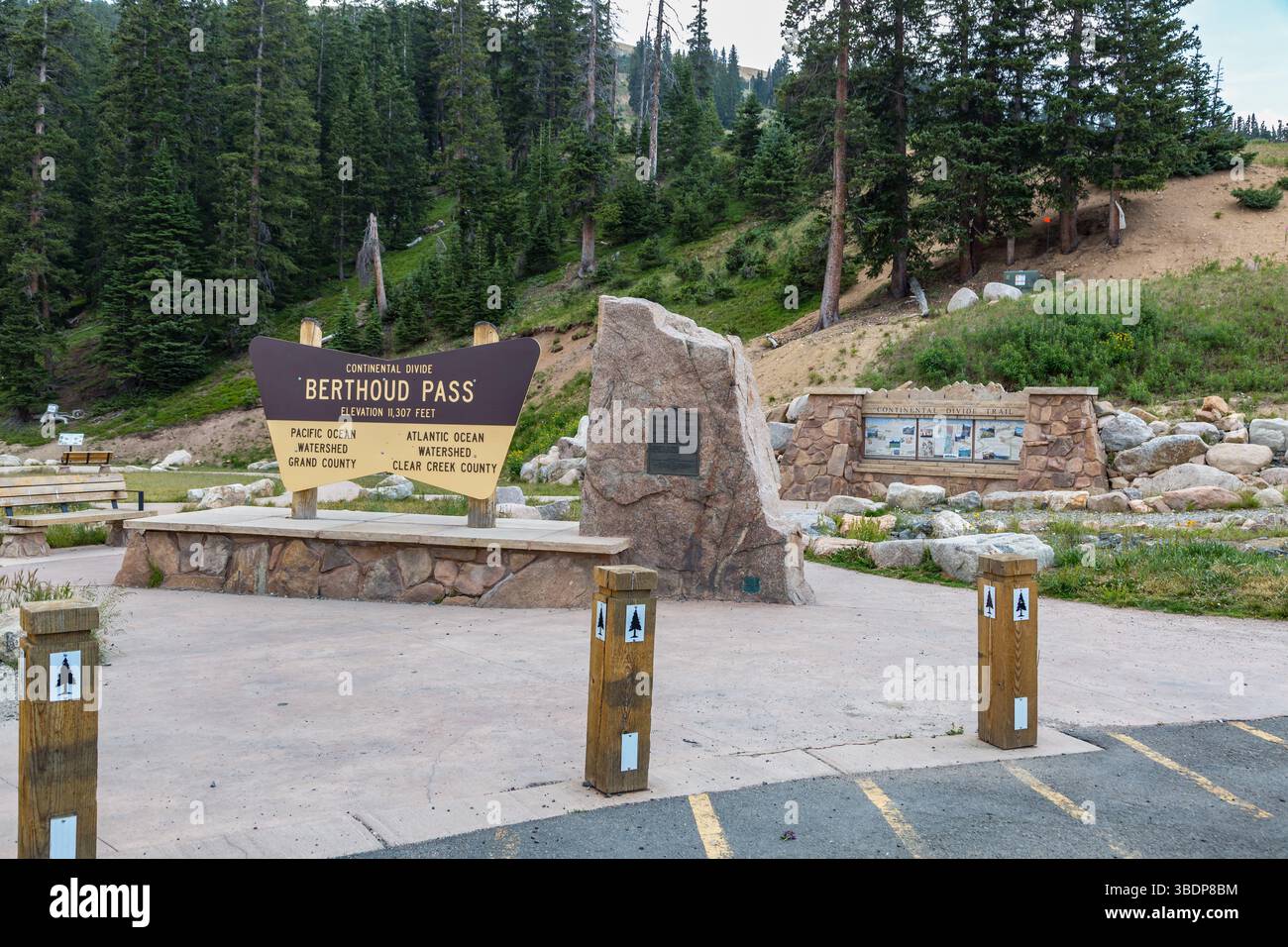 Sign at Berthoud Pass and the Continental Divide in the Rocky Mountains ...