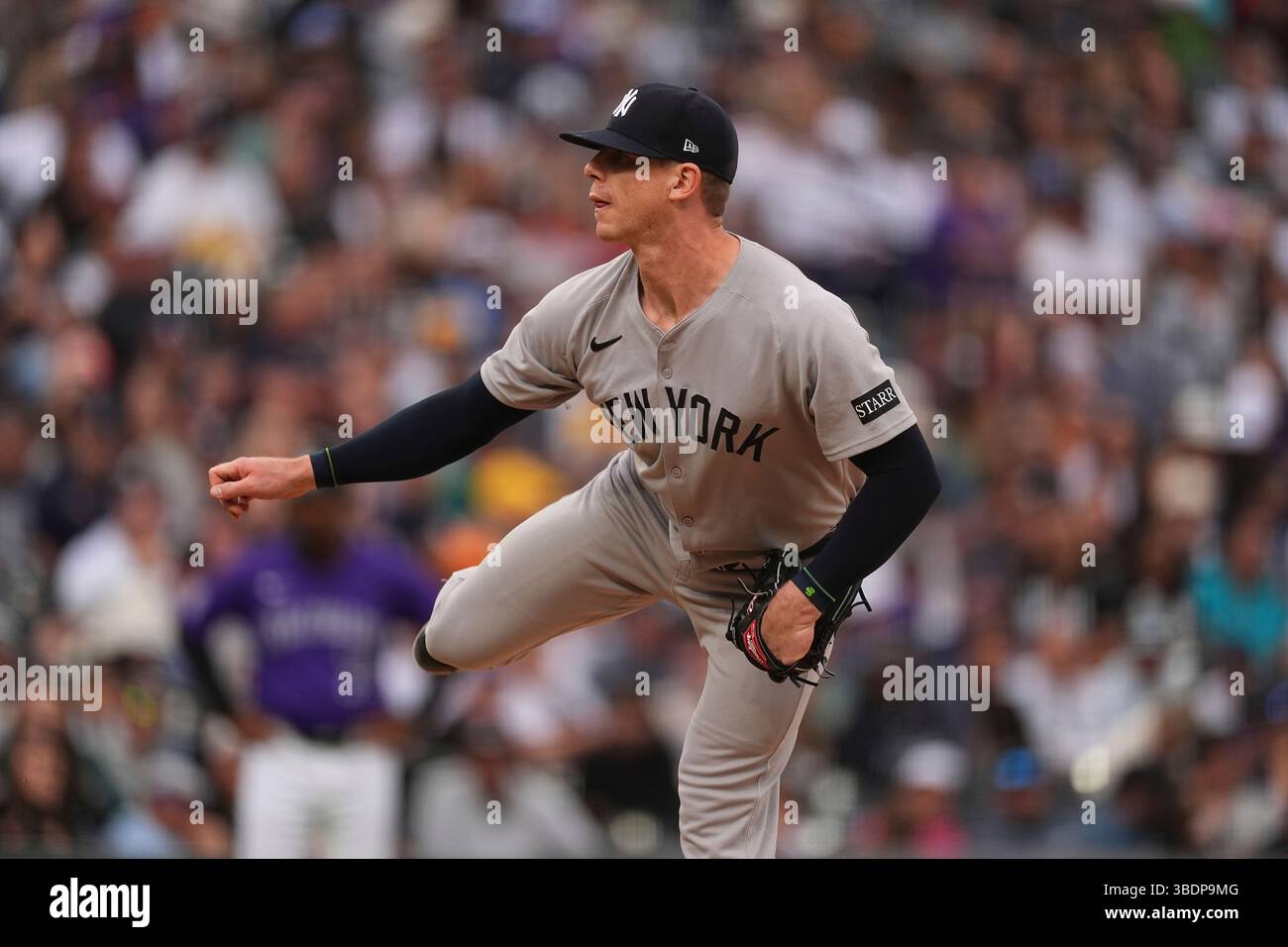 New York Yankees pitcher Ian Hamilton (71) in the eighth inning of a ...