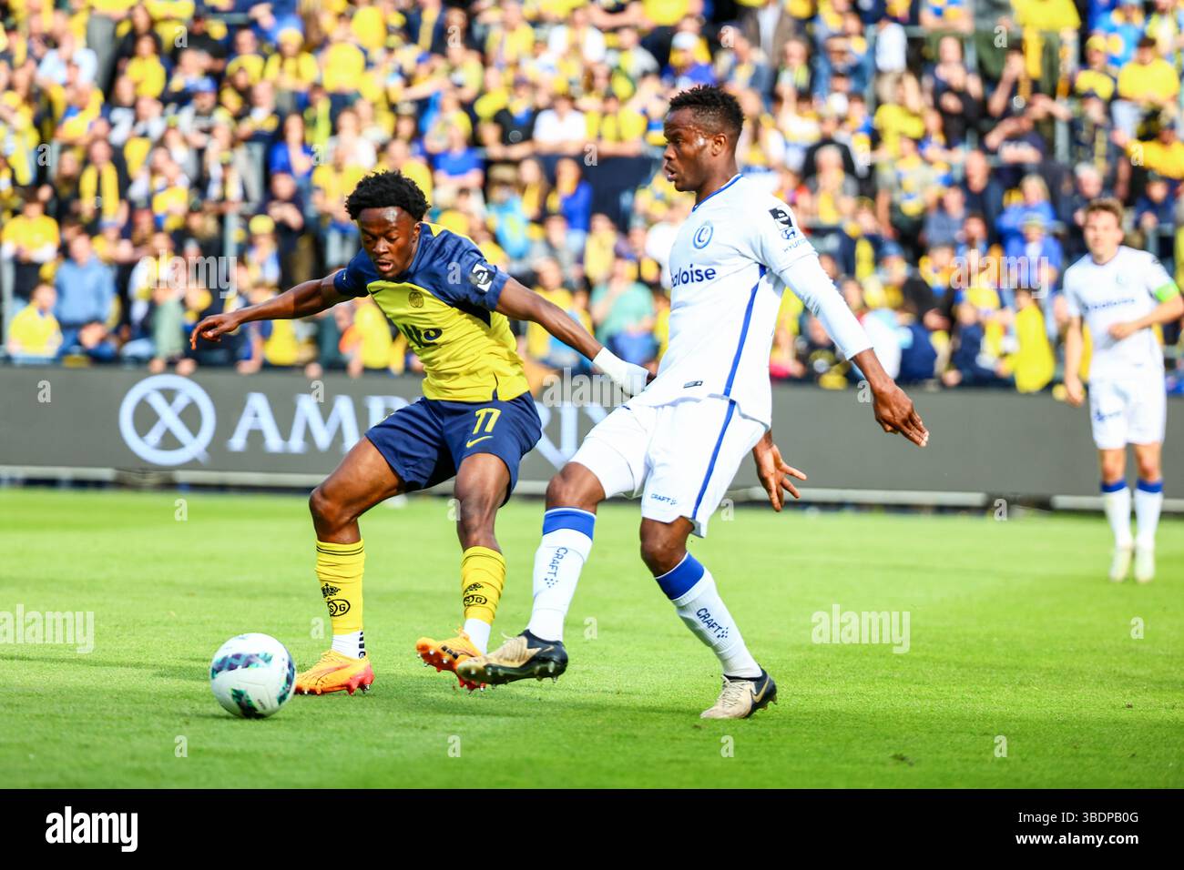 Brussels, Belgium. 25th May, 2025. Union's Henok Teklab and Gent's ...