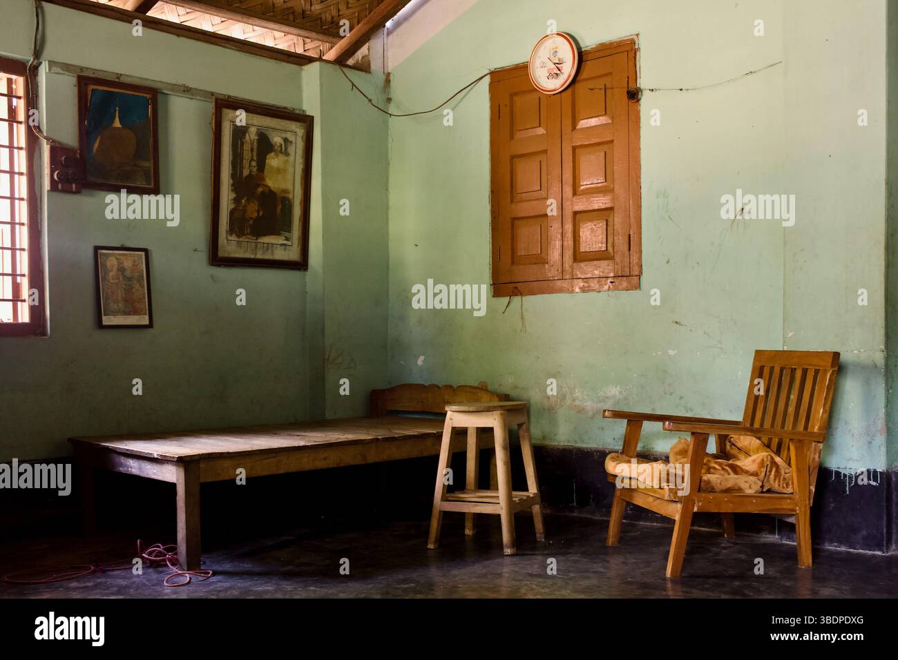 Rajguru hi-res stock photography and images - Alamy