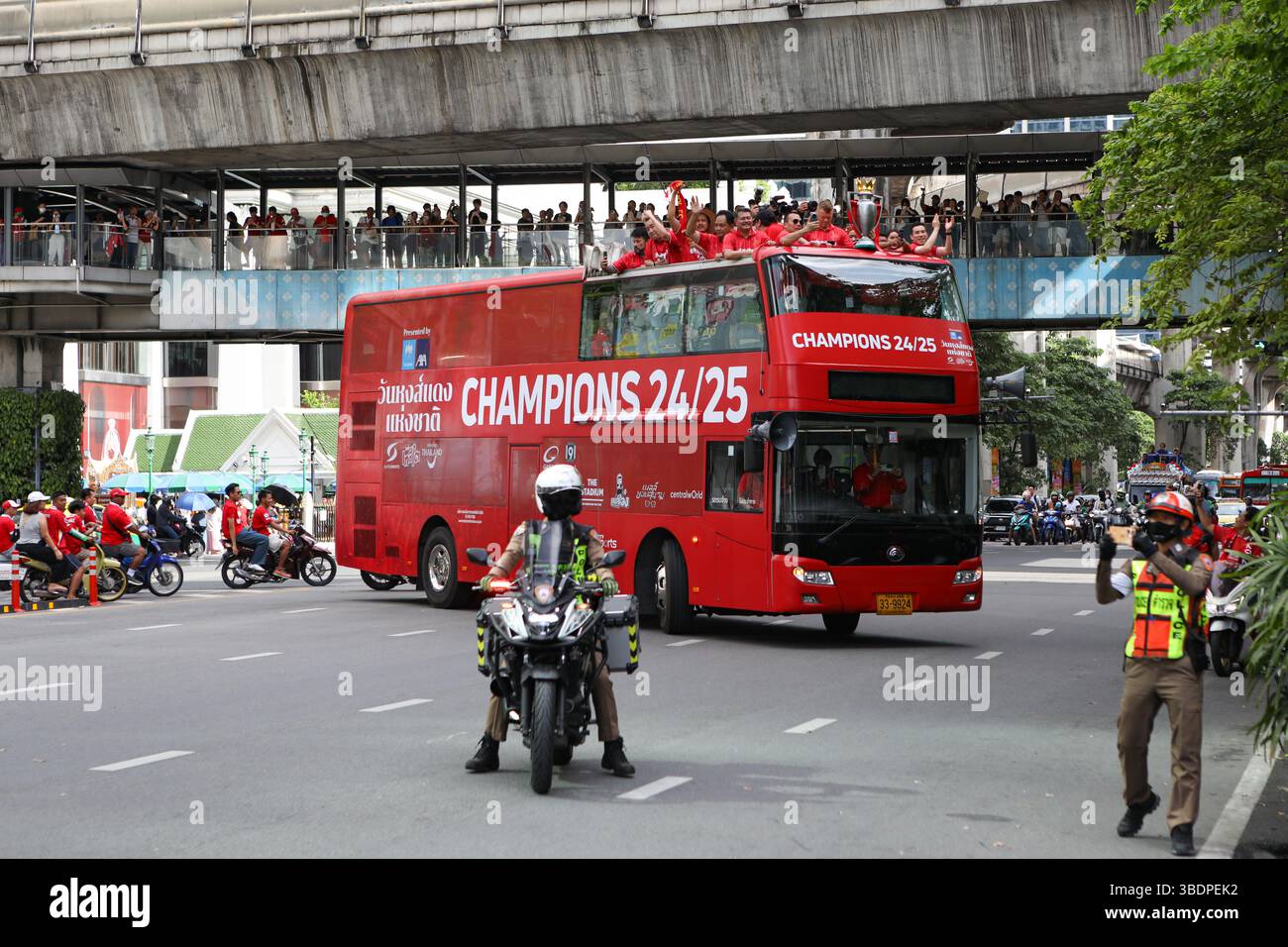 A general view of the atmosphere Liverpool fans take part open-top bus ...