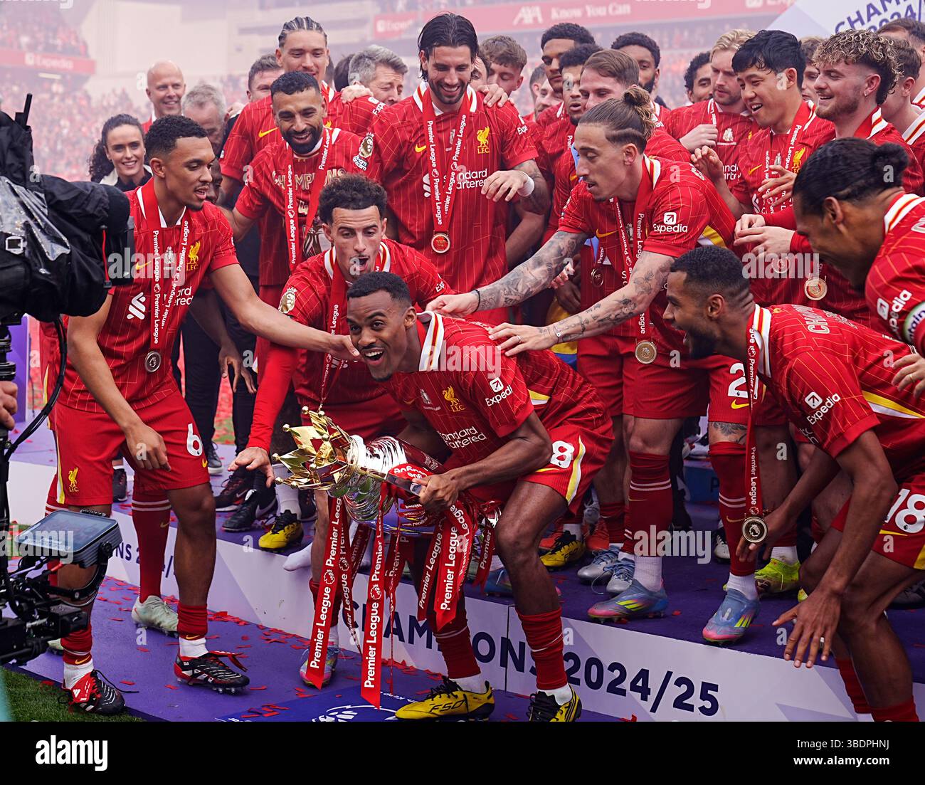 Liverpools ryan gravenberch after hi-res stock photography and images ...