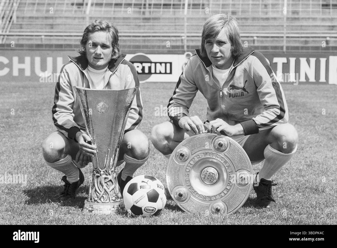Allan SIMONSEN (MG, left) and Henning JENSEN (MG, right) with the UEFA ...