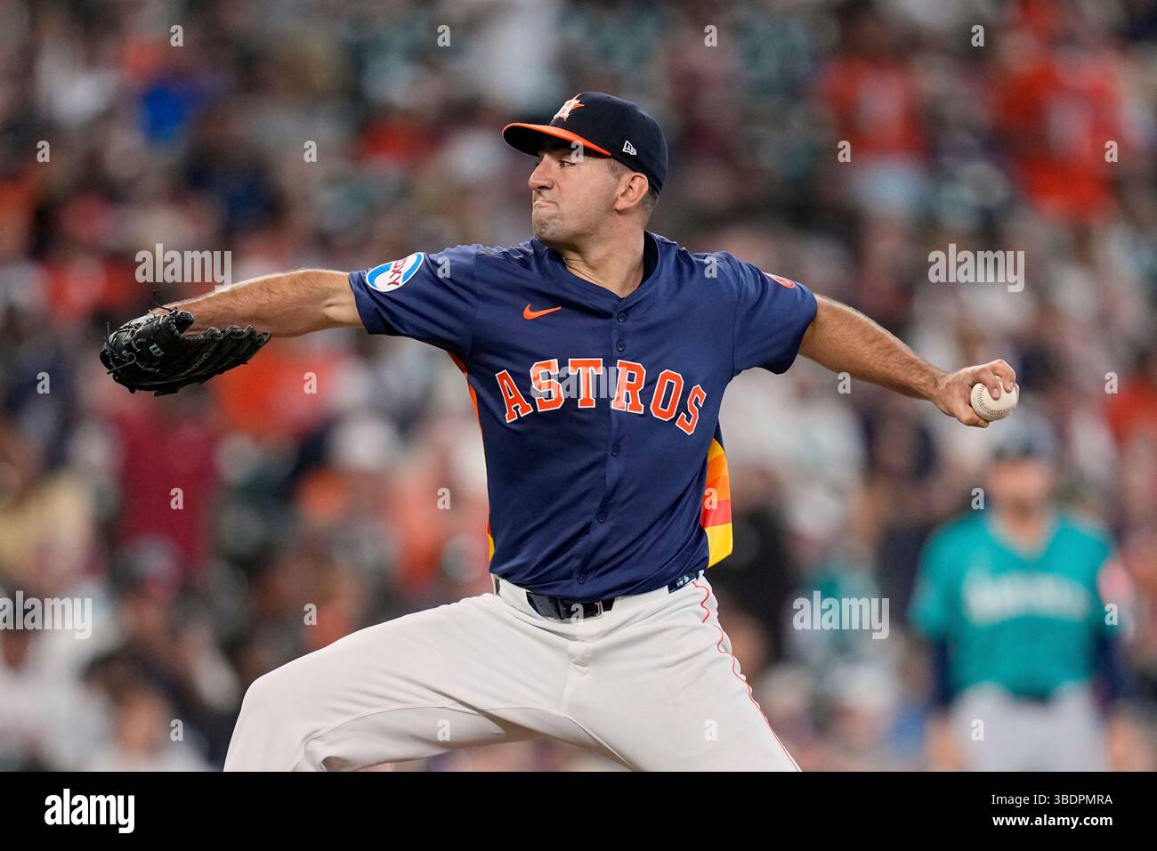 Houston Astros starting pitcher Colton Gordon throws against the ...