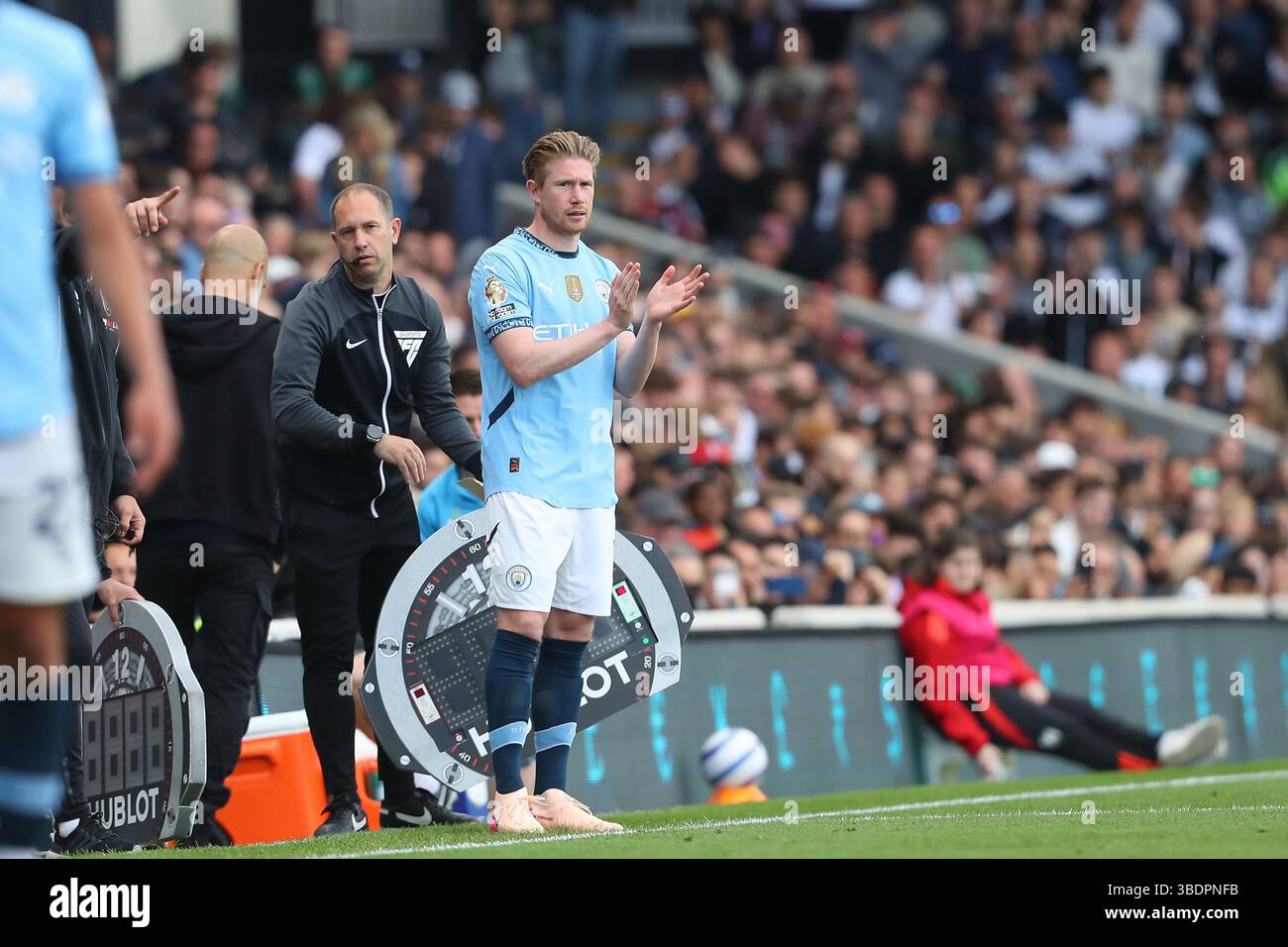 Craven Cottage, Fulham, London, UK. 25th May, 2025. Premier League Football, Fulham versus ...