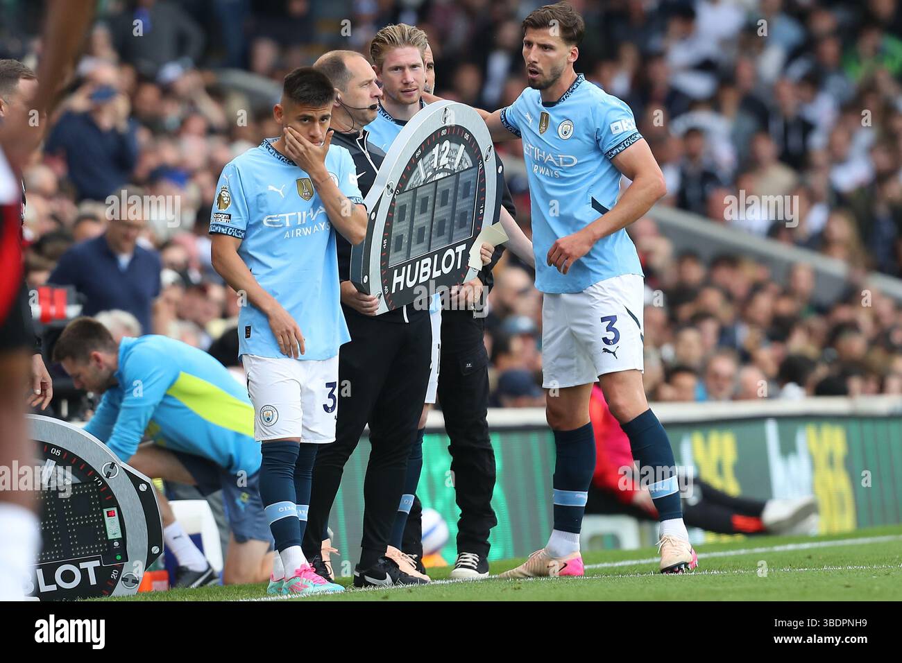 Craven Cottage, Fulham, London, UK. 25th May, 2025. Premier League Football, Fulham versus ...