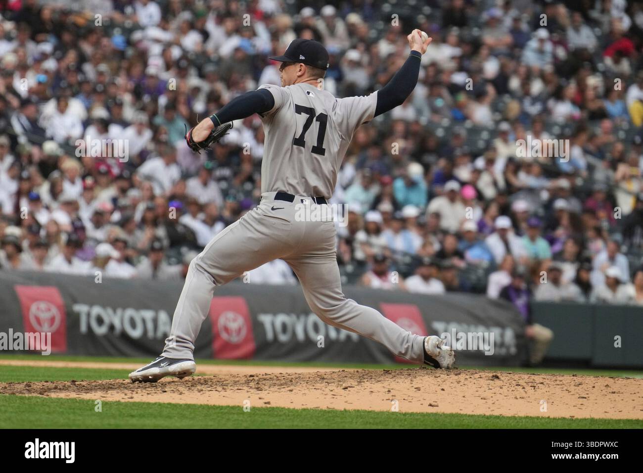 May 234 2025: New York pitcher Ian Hamilton (71} throws a pitch during ...