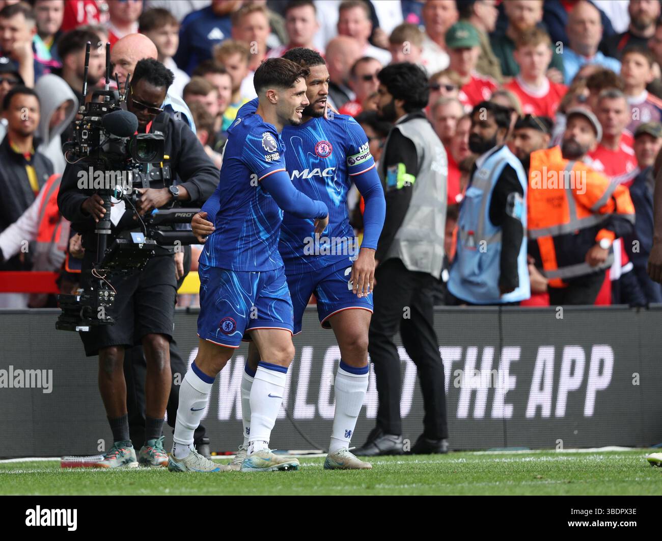 Reece james pedro neto hi-res stock photography and images - Alamy