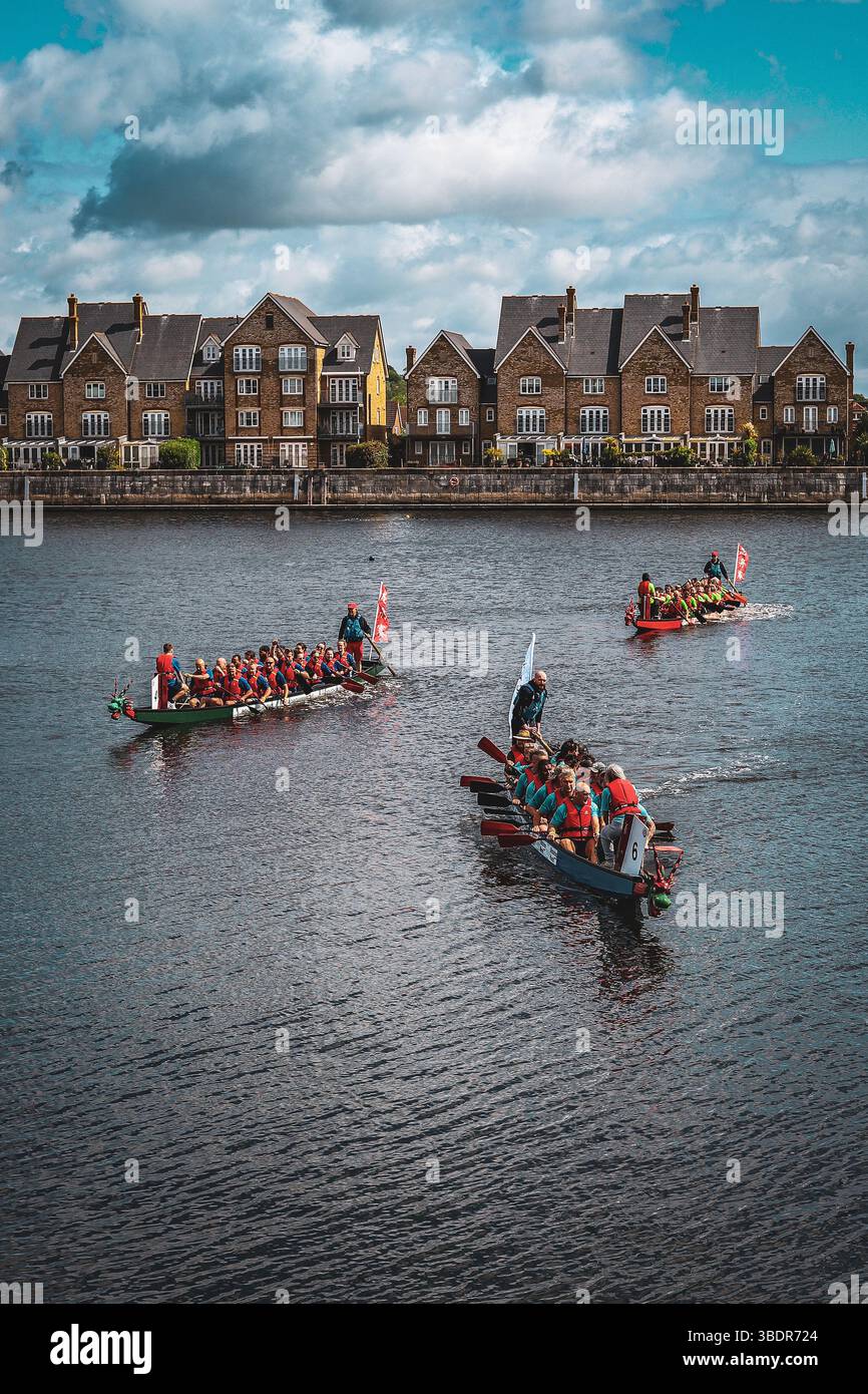 Medway Sunlight Rotary Club annual Dragon Boat and Food Festival at ...