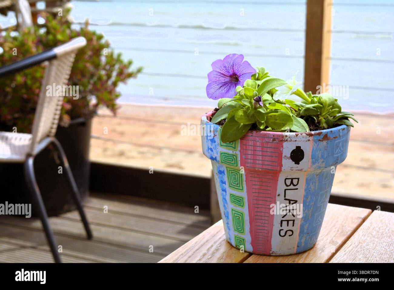 Blakes Cafe, Ventnor Beach, Seafront, Ventnor Stock Photo - Alamy