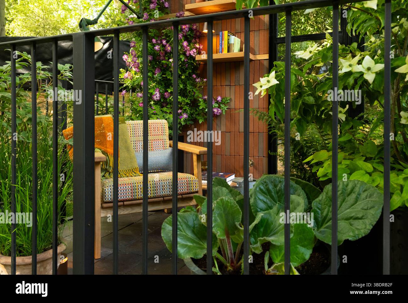 A Space to Read Balcony Garden designed by Freddie Strickland and Ben ...