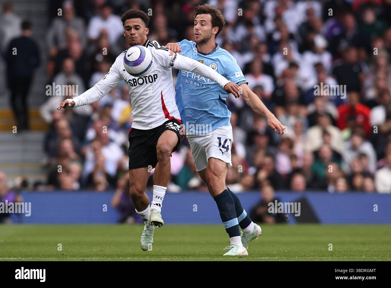 Craven Cottage, London on Sunday 25th May 2025. Fulham's Antonee ...