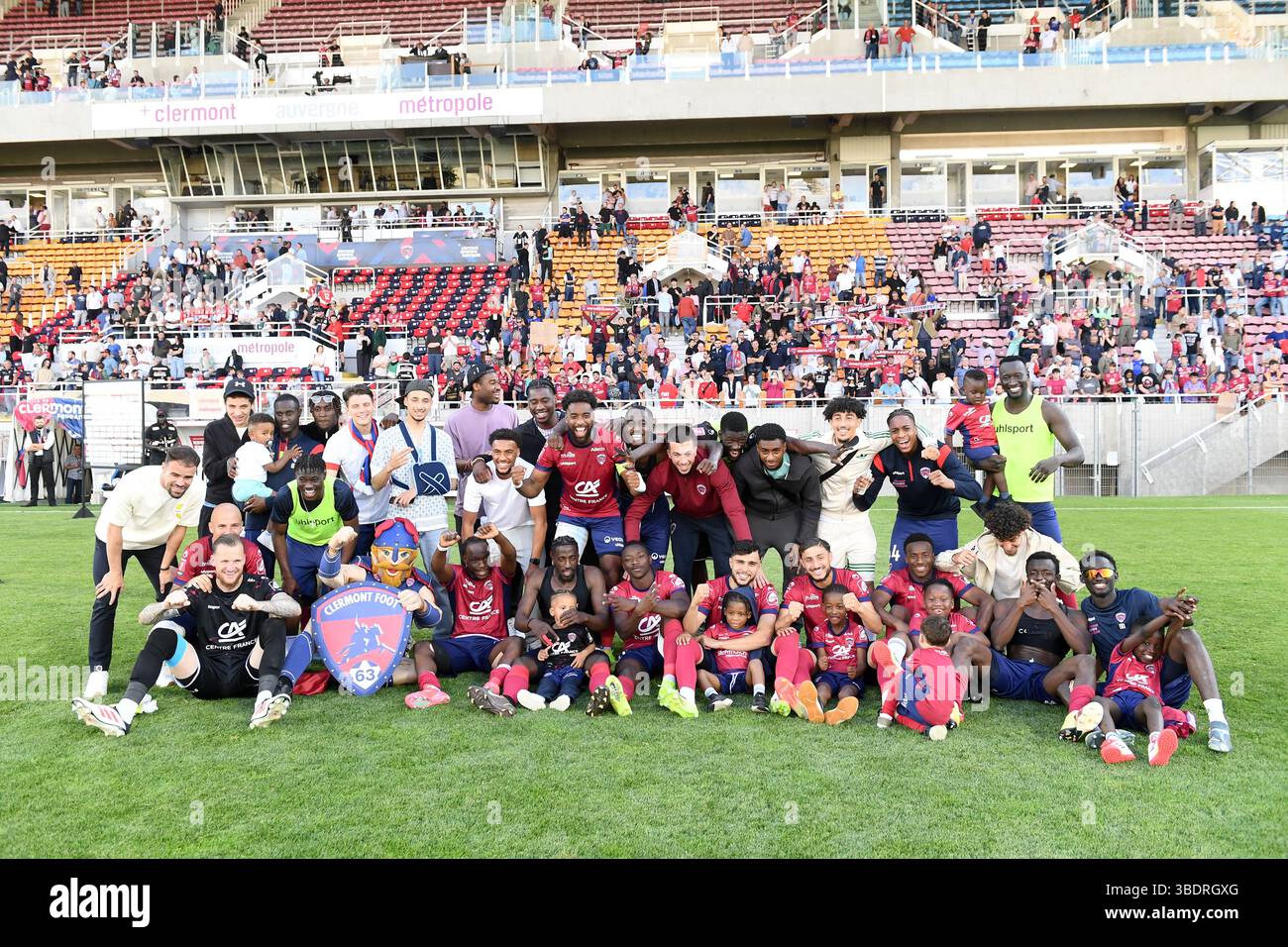 Equipe de football de Clermont CF63 during the playoffs National 1 ...