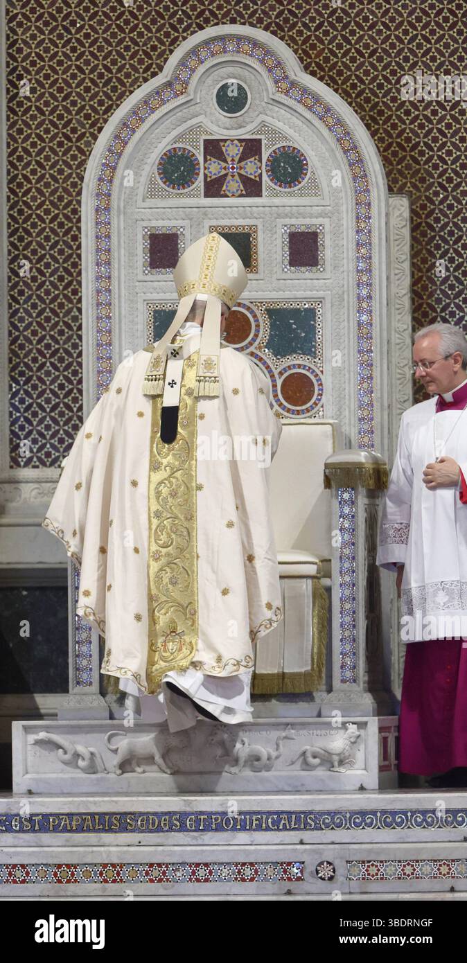 Rome, Italy. 25th May, 2025. **NO LIBRI** Italy, Rome, 2025/5/25.Pope ...