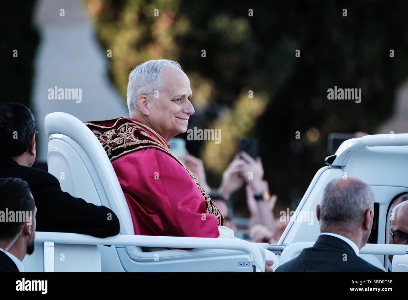 Rome, Pope Leo XIV takes office on the Roman Chair in the Basilica of ...
