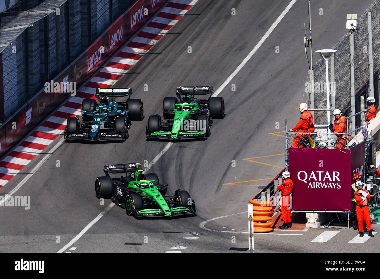 18 STROLL Lance (can), Aston Martin F1 Team AMR25, 27 HULKENBERG Nico ...