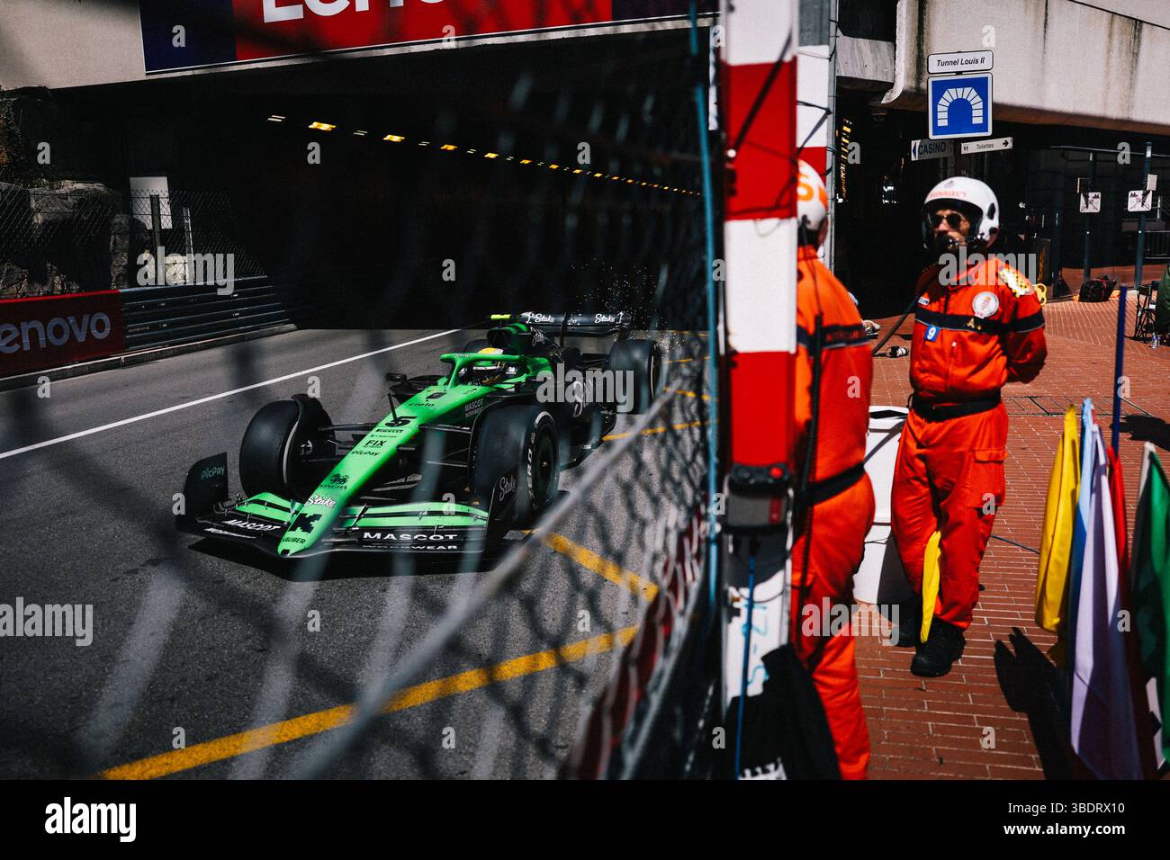 05 BORTOLETO Gabriel (bra), Stake F1 Team Kick C45, action marshall ...