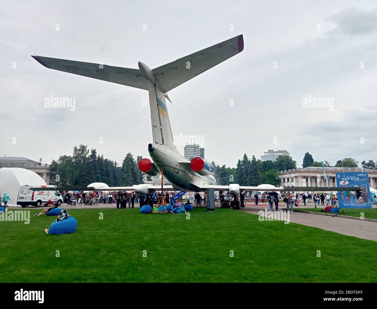 TU-134A-3 is a twin-engined, narrow-body jet airliner (USSR, 1966-1989 ...