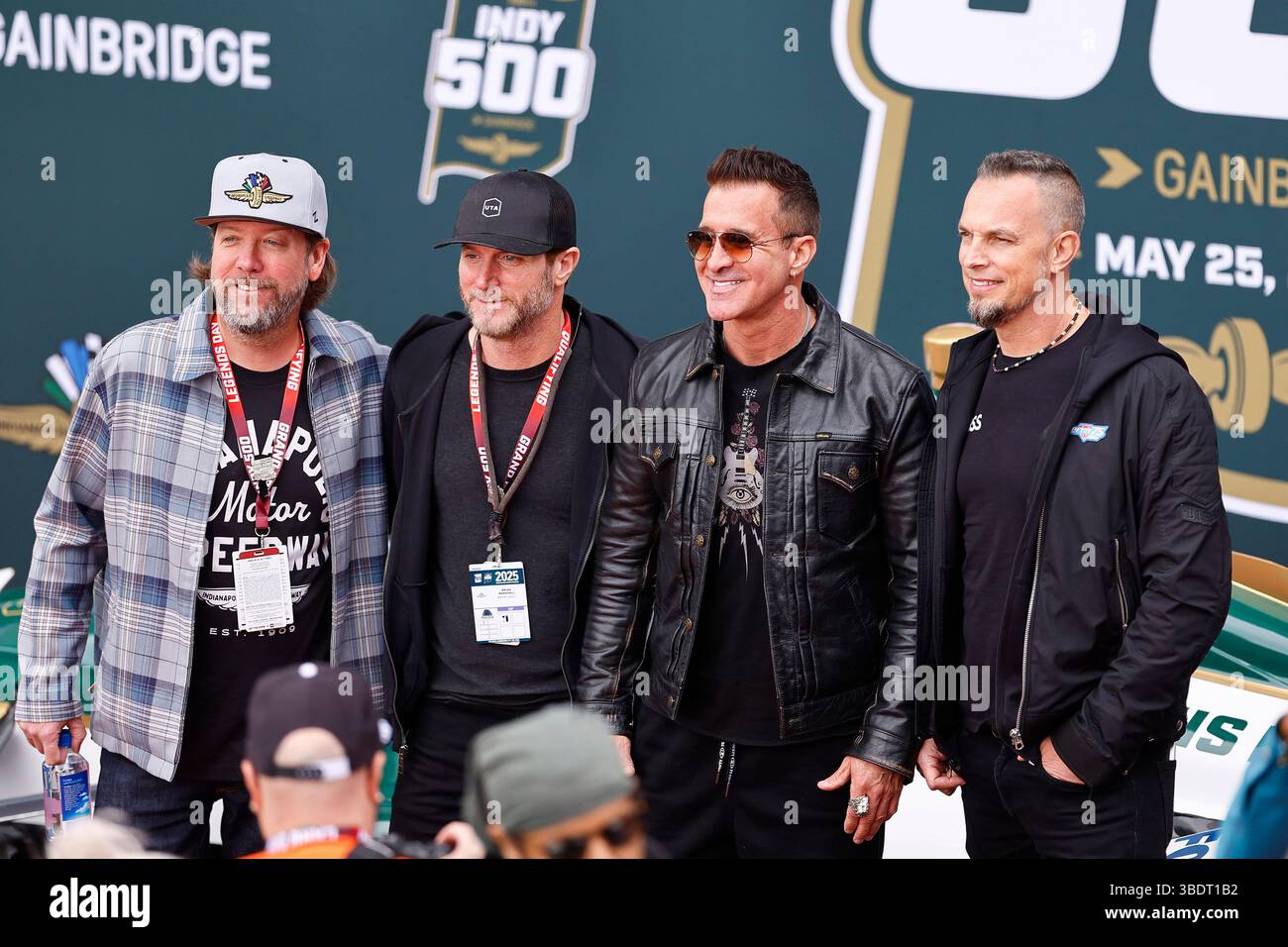 INDIANAPOLIS, IN - MAY 25: The band Creed walks the red carpet prior to ...
