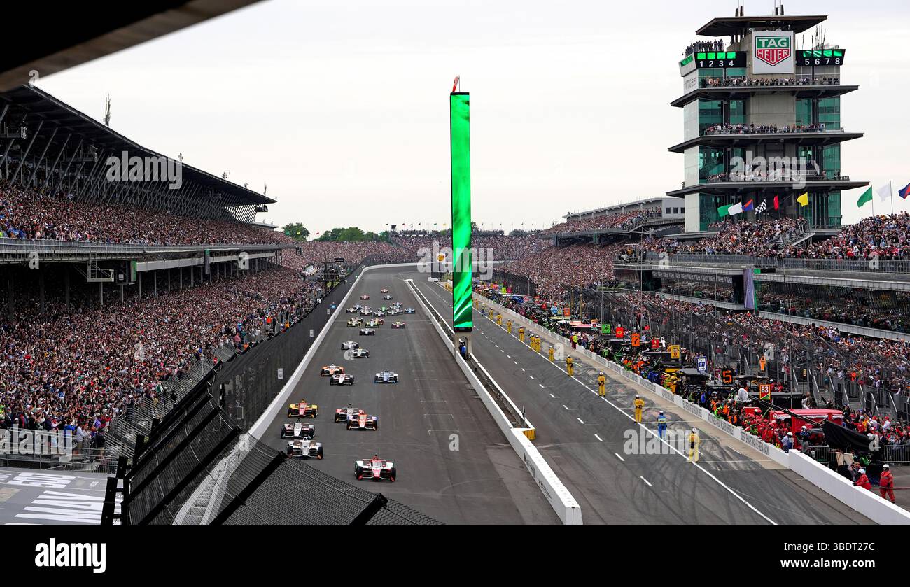 INDIANAPOLIS, IN - MAY 25: IndyCar driver Robert Shwartzman (83) leads ...