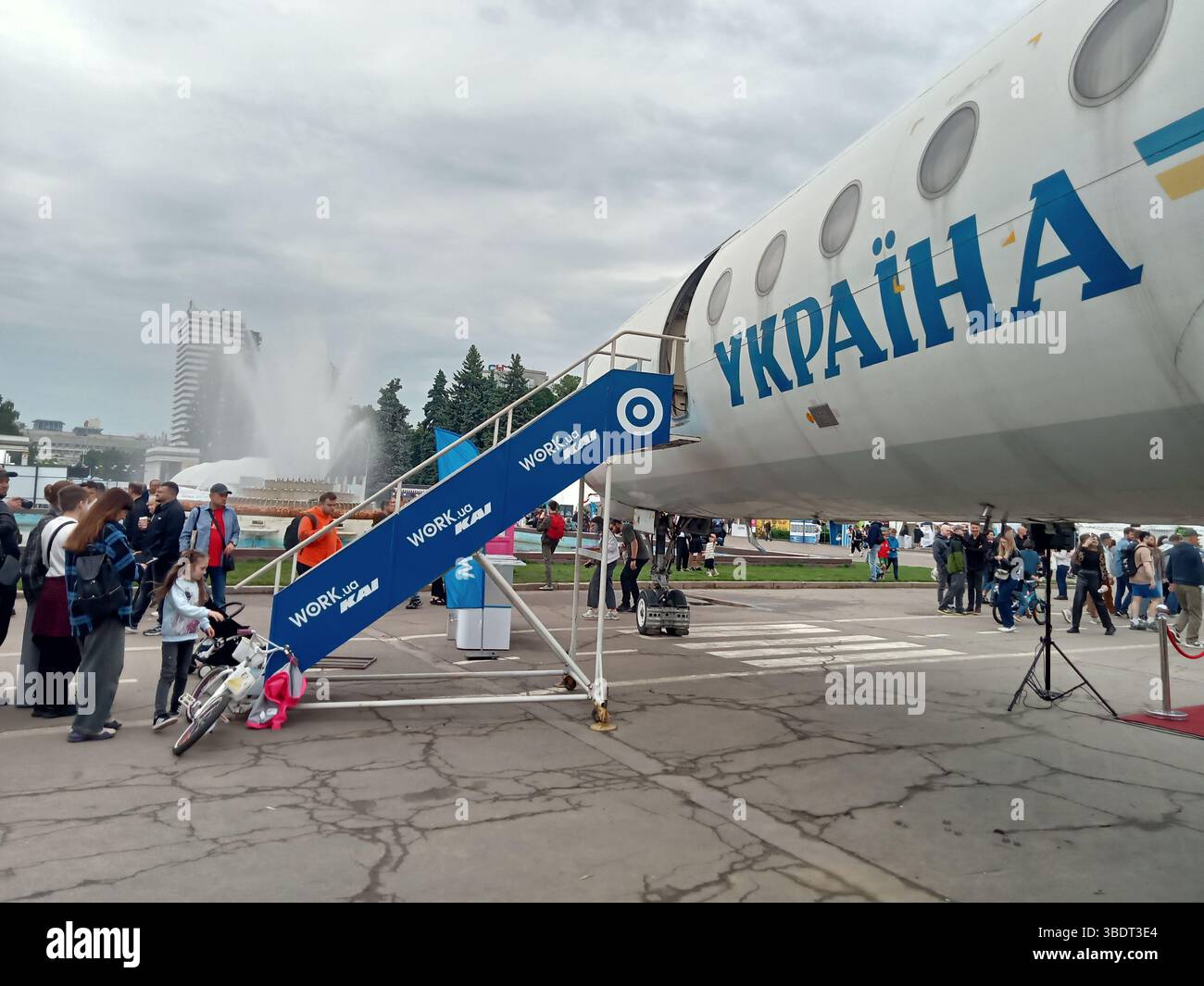 TU-134A-3 is a twin-engined, narrow-body jet airliner (USSR, 1966-1989 ...