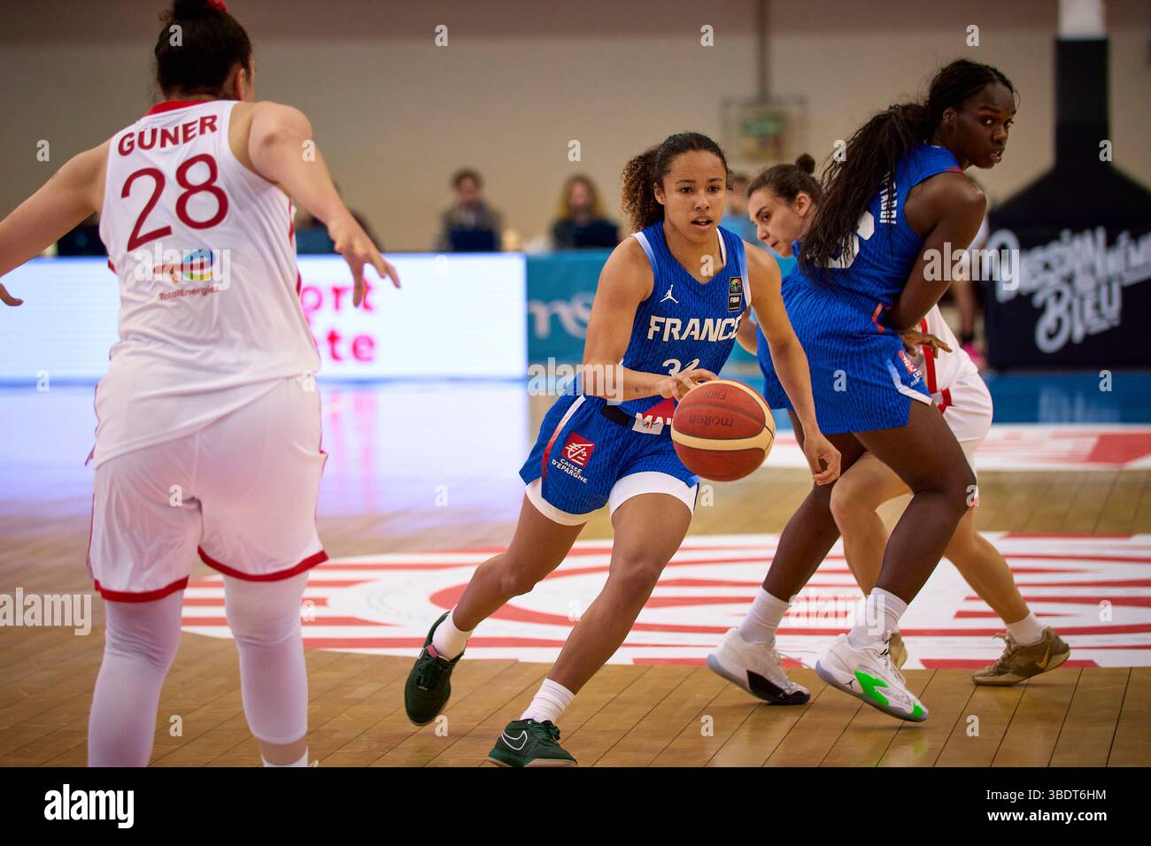 Tima POUYE (32) of France during the Women's Friendly game basketball ...