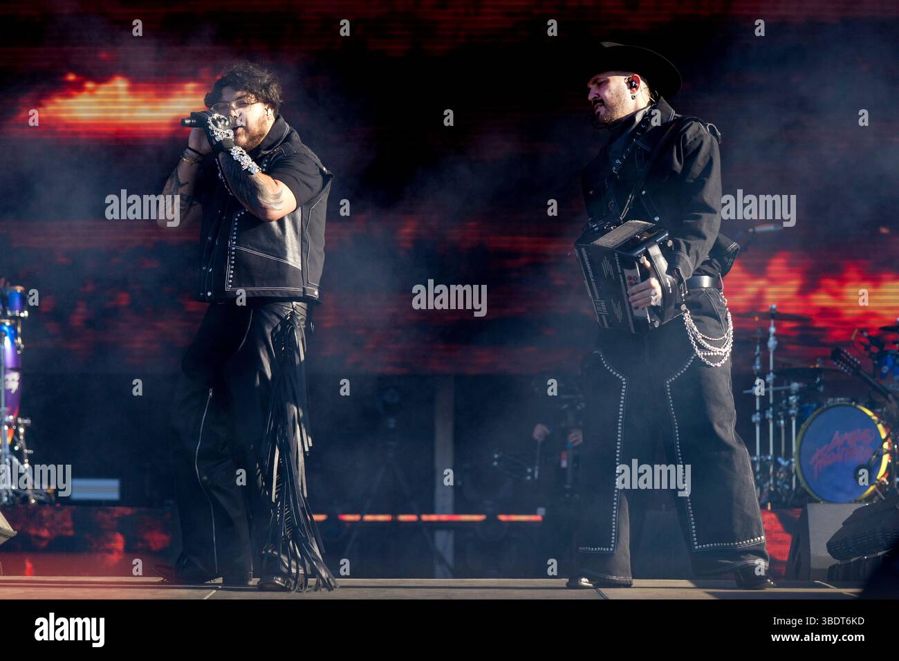 Adelaido "Payo" Solis III, left, and Juan Javier Cantu of Grupo ...