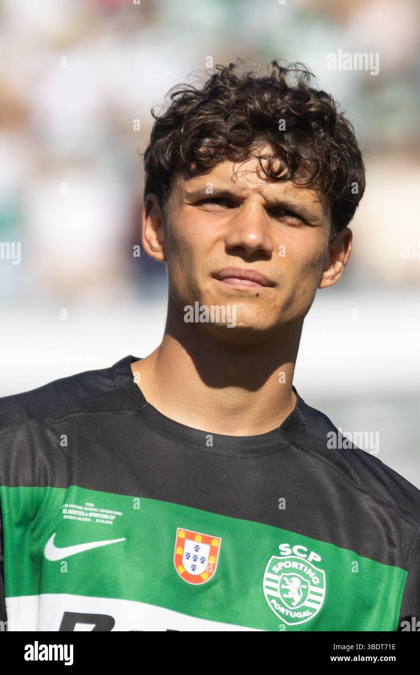 May 25, 2025. Caxias, Portugal. Sporting defender from Portugal EDUARDO ...
