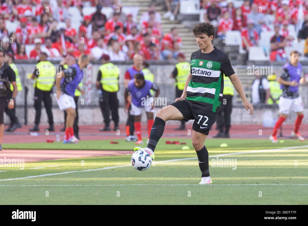 May 25, 2025. Caxias, Portugal. Sporting defender from Portugal EDUARDO ...
