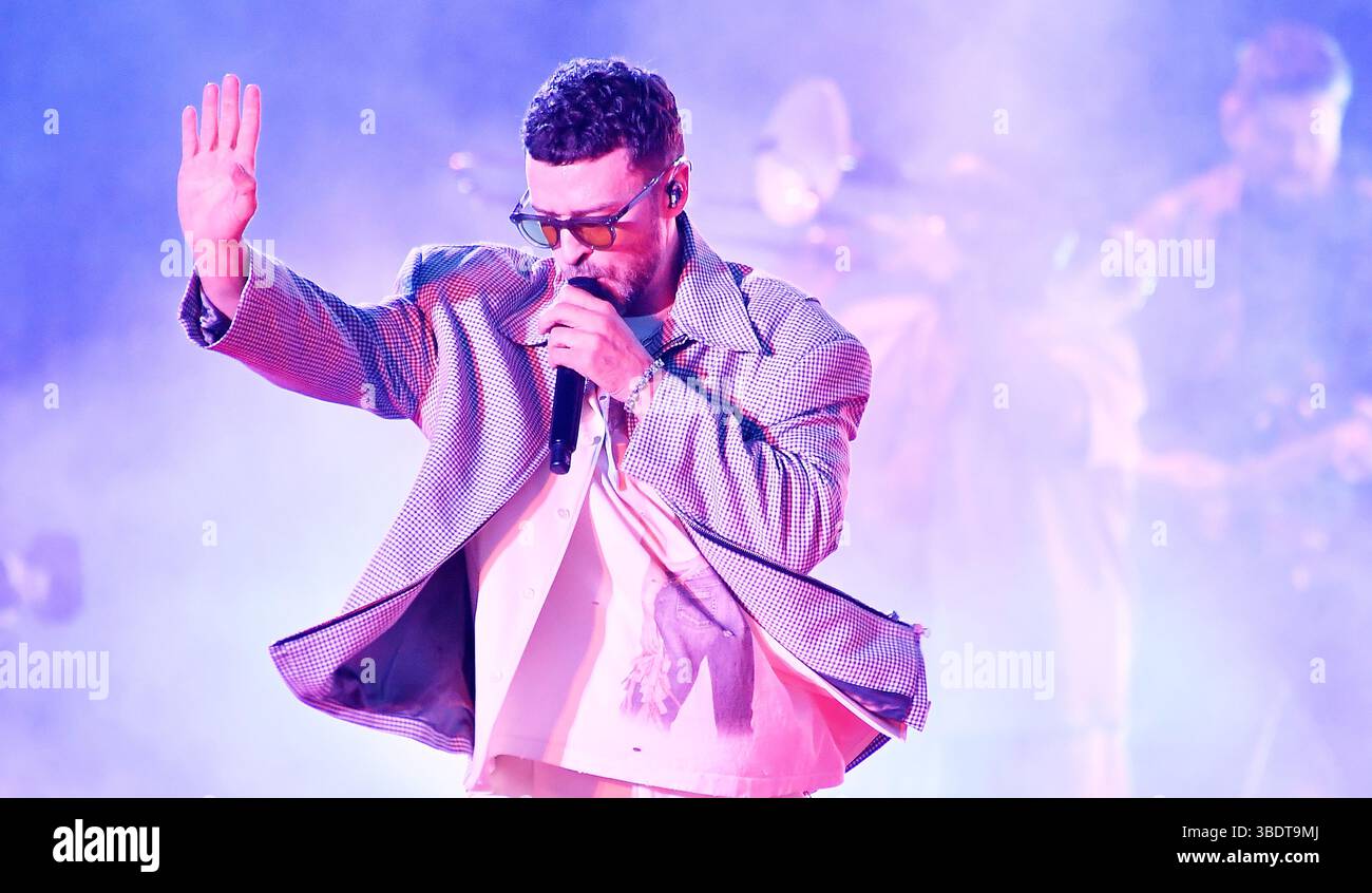 Justin Timberlake performs on Day 2 of BottleRock Napa Valley Music ...