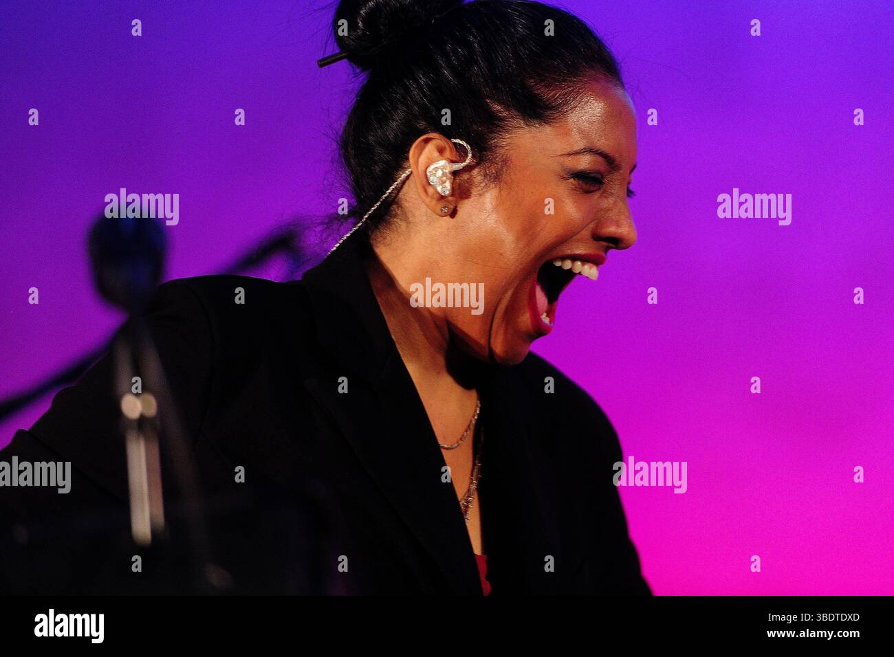 The Nomads Quartet, Bernard Maseli el vibes, Rouhangeze vocals, Michał ...