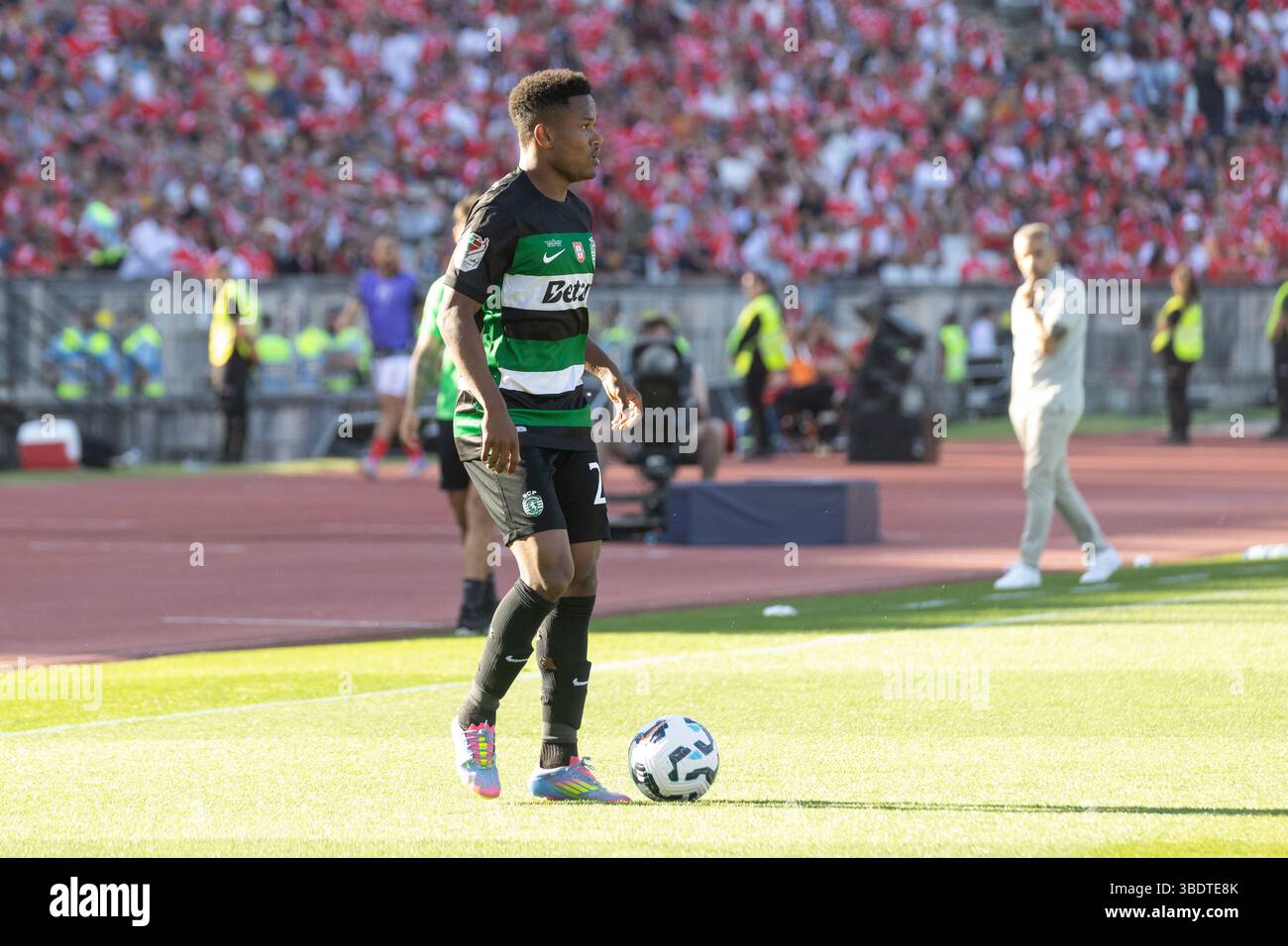 25 05 2025 393 jpg hi-res stock photography and images - Alamy