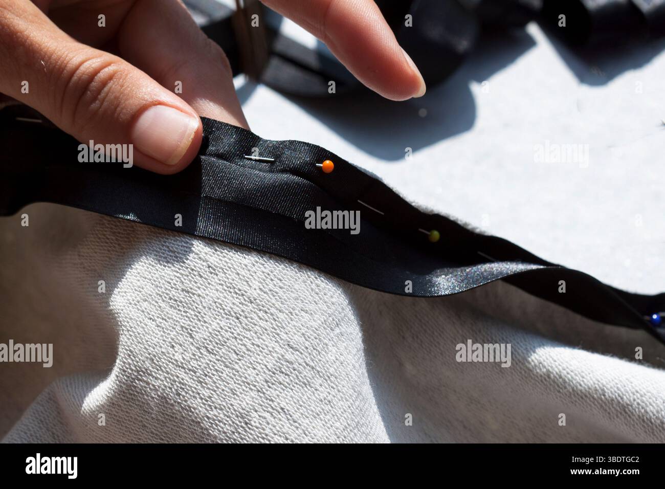 Sewing process in step hi-res stock photography and images - Alamy
