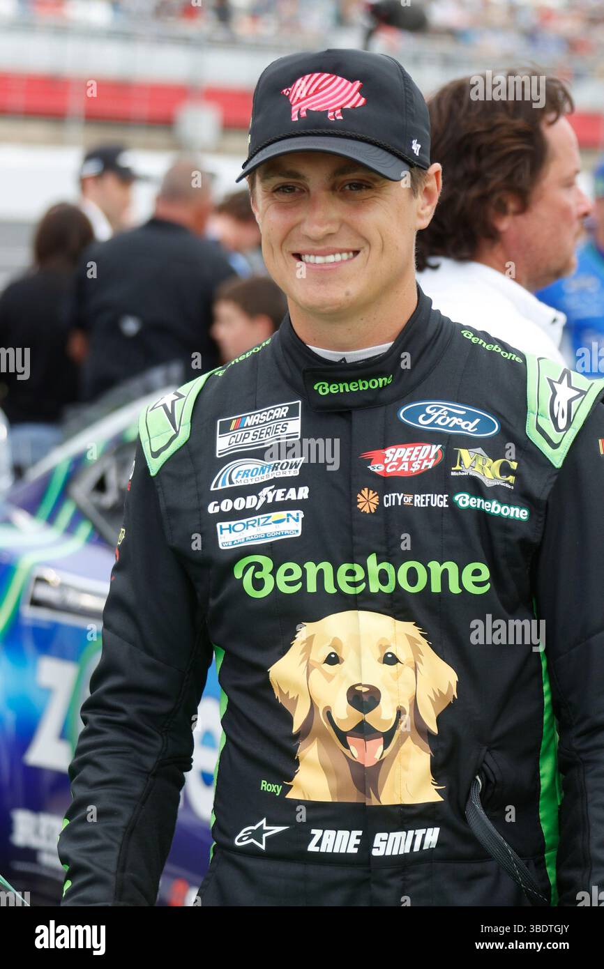CHARLOTTE, NC - MAY 25: Zane Smith (#38 Front Row Motorsports Benebone ...