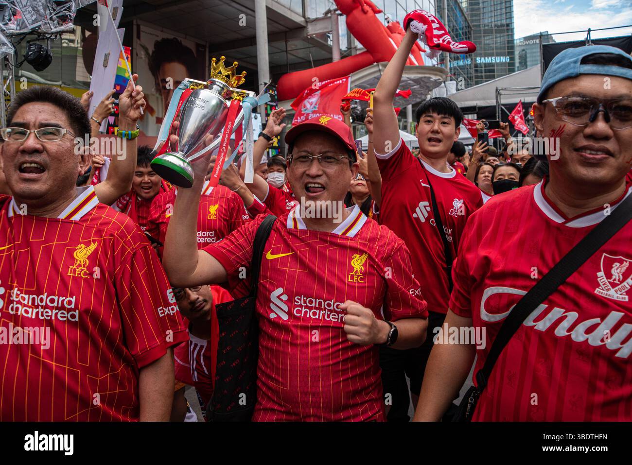 Bangkok, Thailand. 25th May, 2025. Liverpool FC fans seen chanting ...
