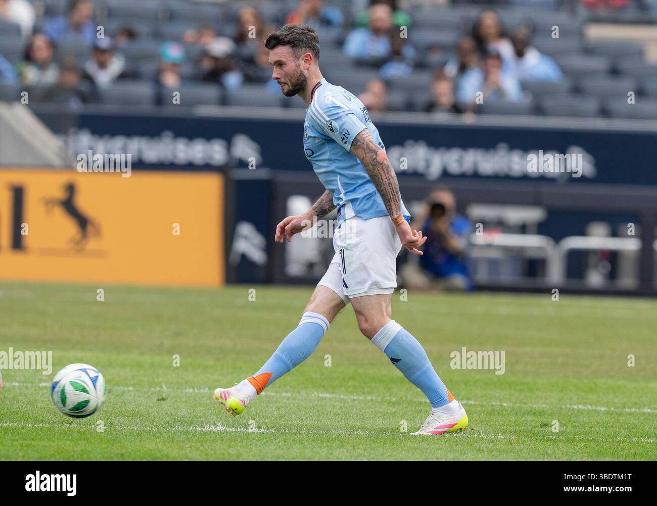 New York, NY, May 25, 2025: Aiden O'Neill (21) of NYCFC controls ball ...