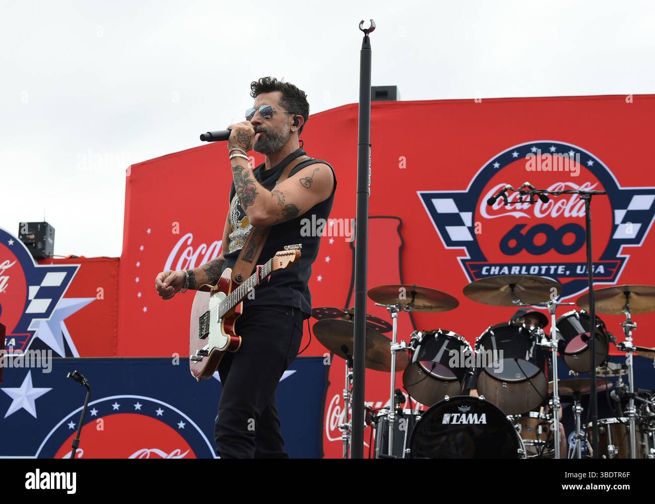 CHARLOTTE, NC - MAY 25: Matthew Ramsey, lead singer of the band Old ...