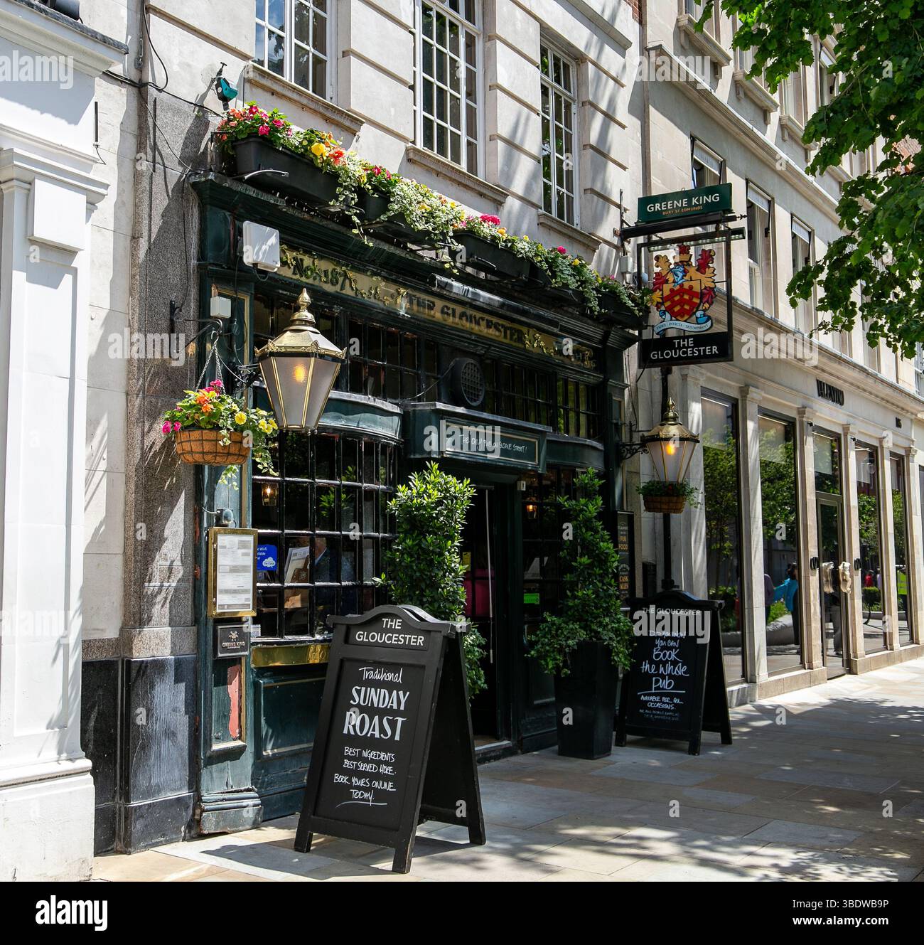 Historic British pub The Gloucester Sloane St London adorned with ...