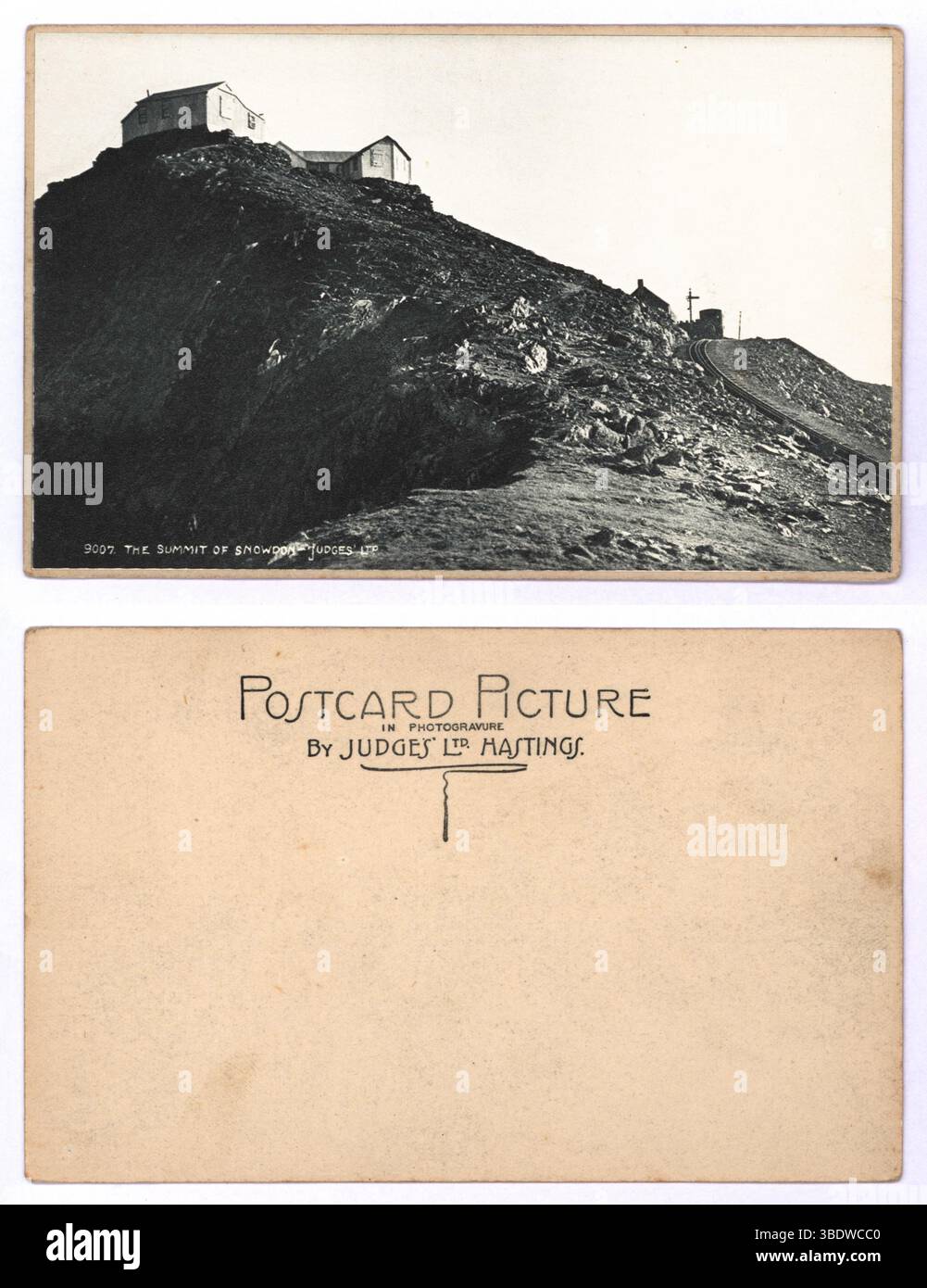 Judges' Postcard 9007. THE SUMMIT OF SNOWDON—JUDGES’ LTD Stock Photo ...